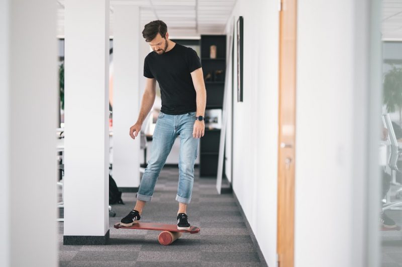7 physical activities to try at home | DeskTime Blog