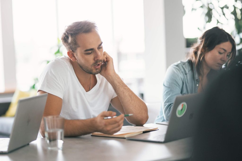Monthly Vs Annual Billing What s The Difference DeskTime Blog