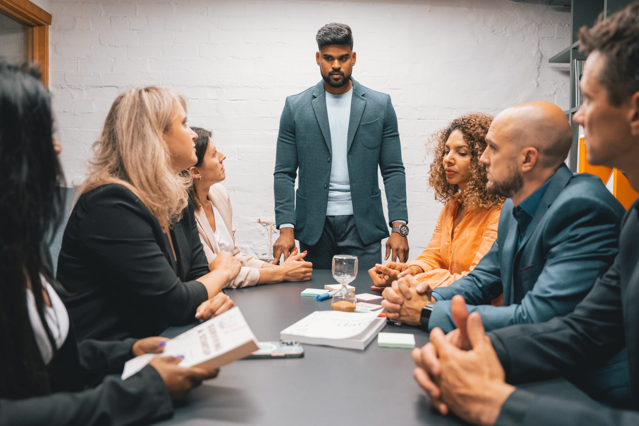 14 best books on management skills | DeskTime Blog